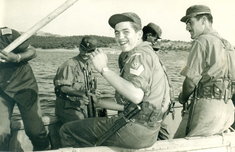 Η εκπαίδευση του διαδόχου Κωνσταντίνου και οι επιτυχίες του στον ...