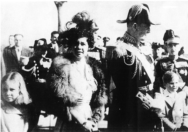 07 Μαρτίου 1948: Η ενσωμάτωση της Δωδεκανήσου με την Ελλάδα ‹ The Royal ...