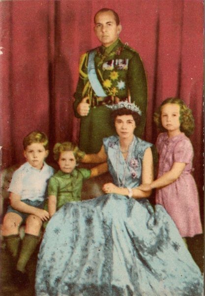 «Βασιλικά» Ημερολόγια Τσέπης ‹ The Royal Chronicles