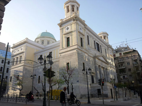 Ο Ναός Αγίων Κωνσταντίνου και Ελένης που αποπερατώθηκε χάρη στην ...