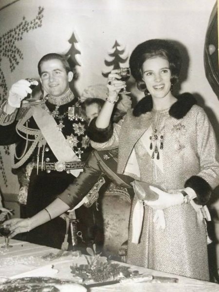 Καλή και Ευλογημένη Χρονιά ‹ The Royal Chronicles